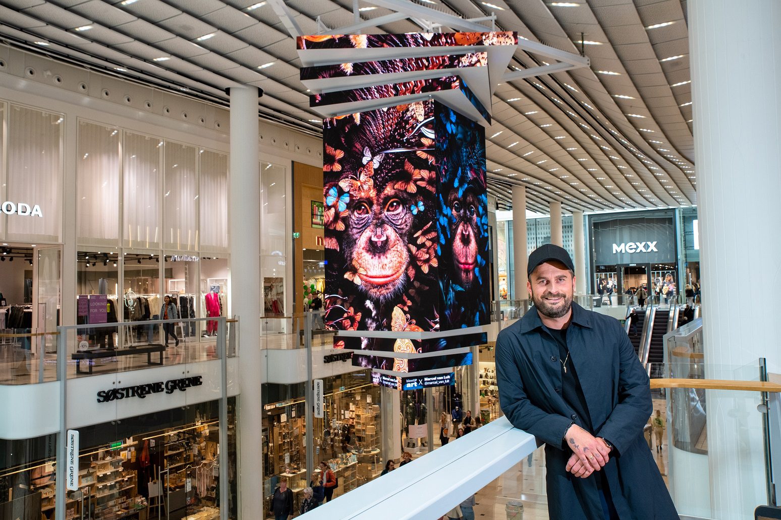 Largest open-air digital art gallery of the Benelux - blowUP media